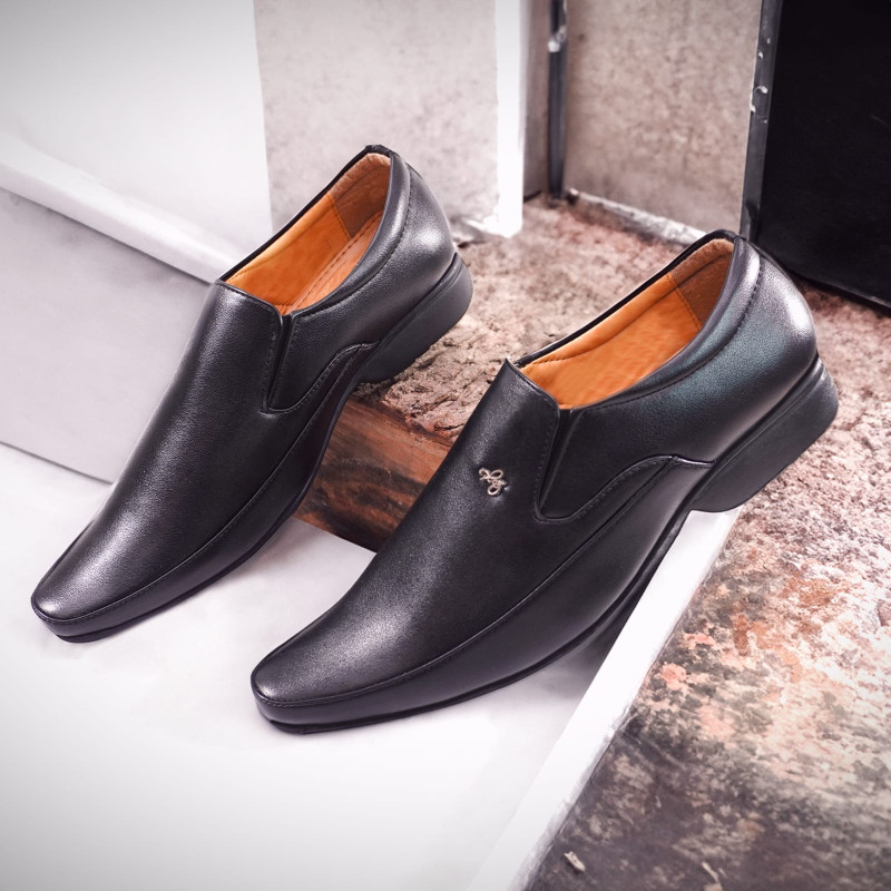 FASHION 24 SHOES 106